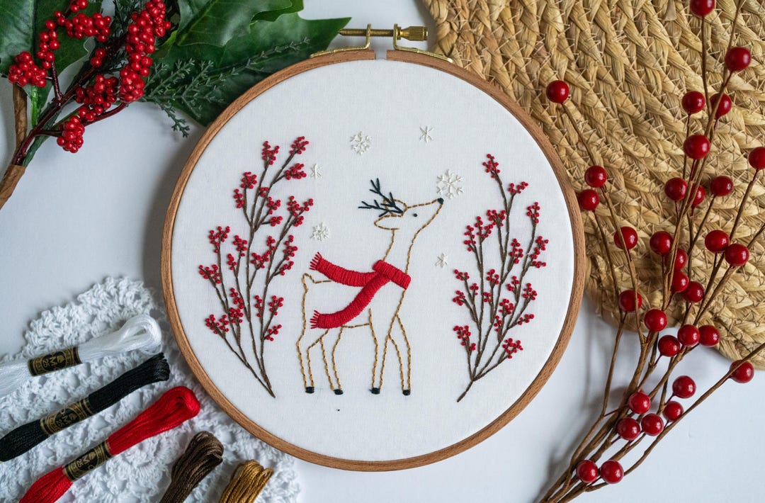 Winter Reindeer Beginner Hand Embroidery Pattern - Beginner Pattern ...