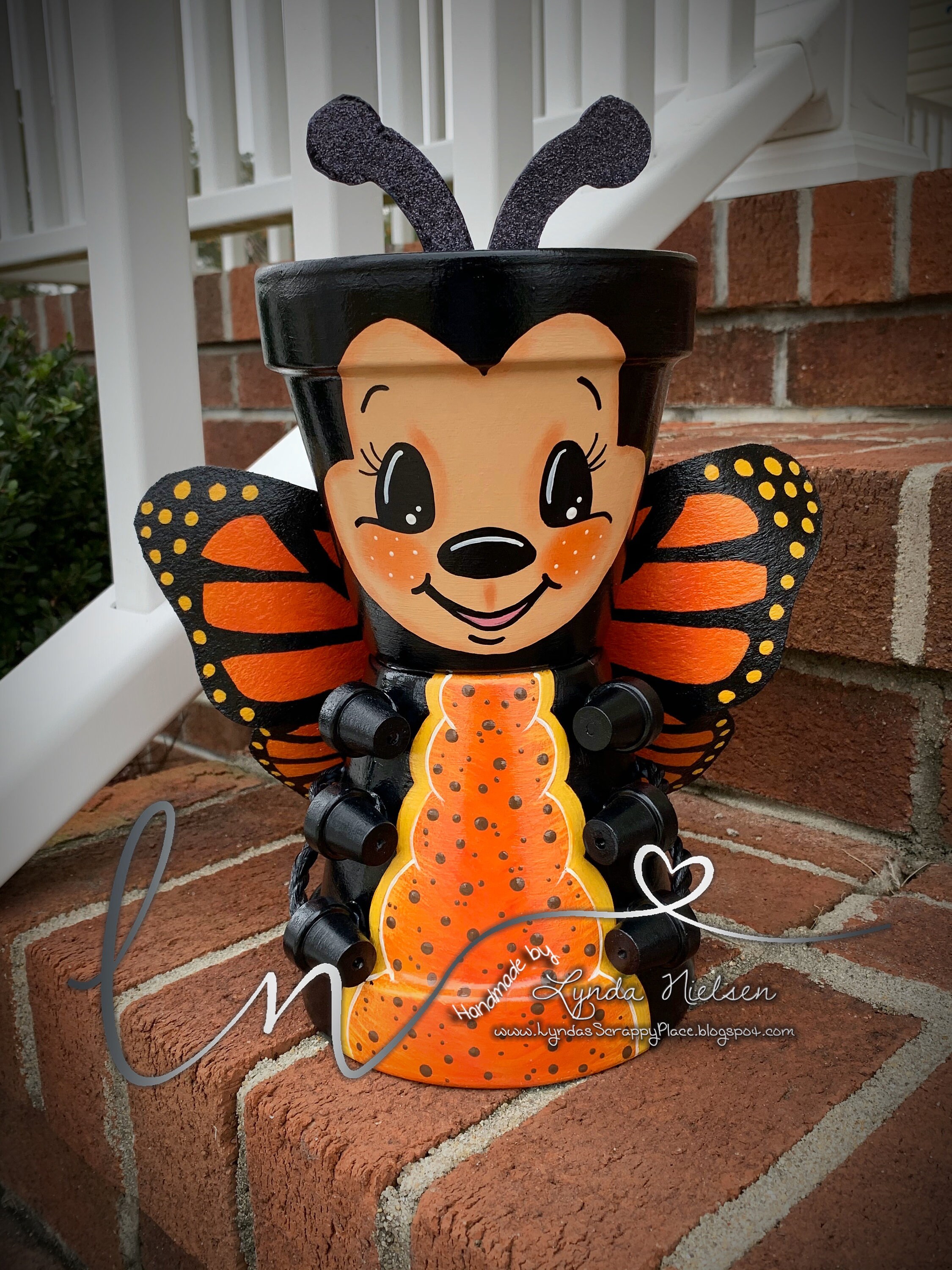 Painted Clay Pot BUTTERFLY, Hand Painted Terra Cotta Pot, Pot Heads - Etsy