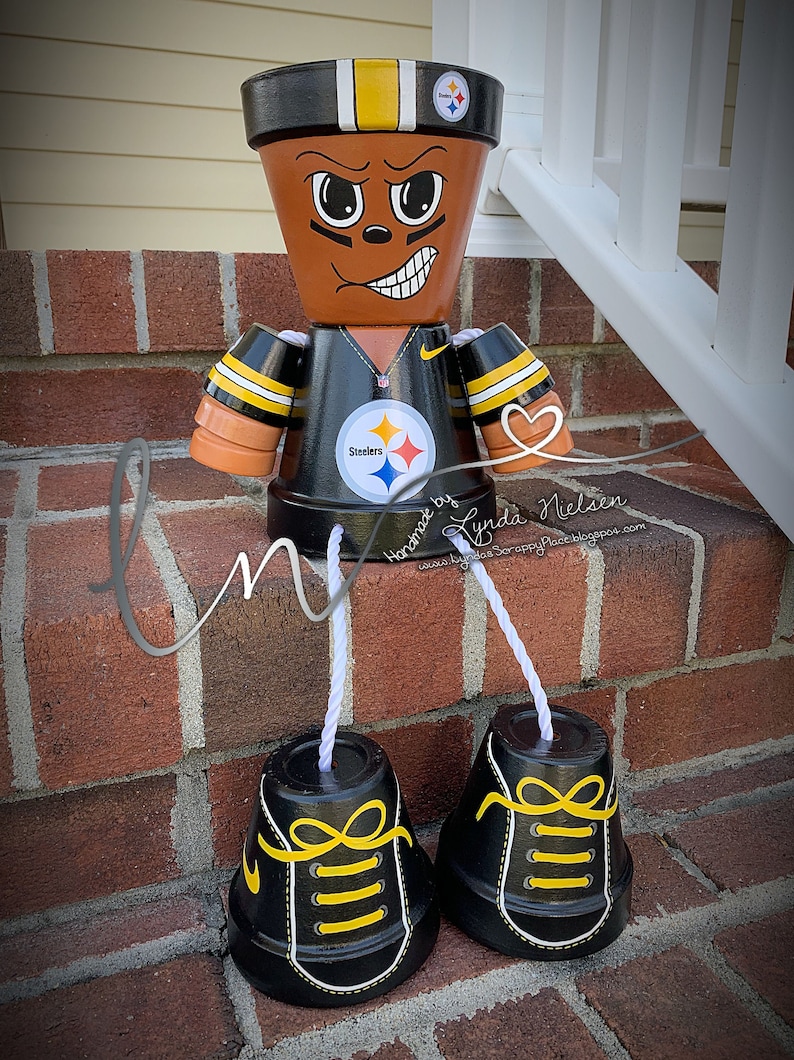 Clay Pot FOOTBALL TEAM PLAYER Customized Clay Pots Hand - Etsy