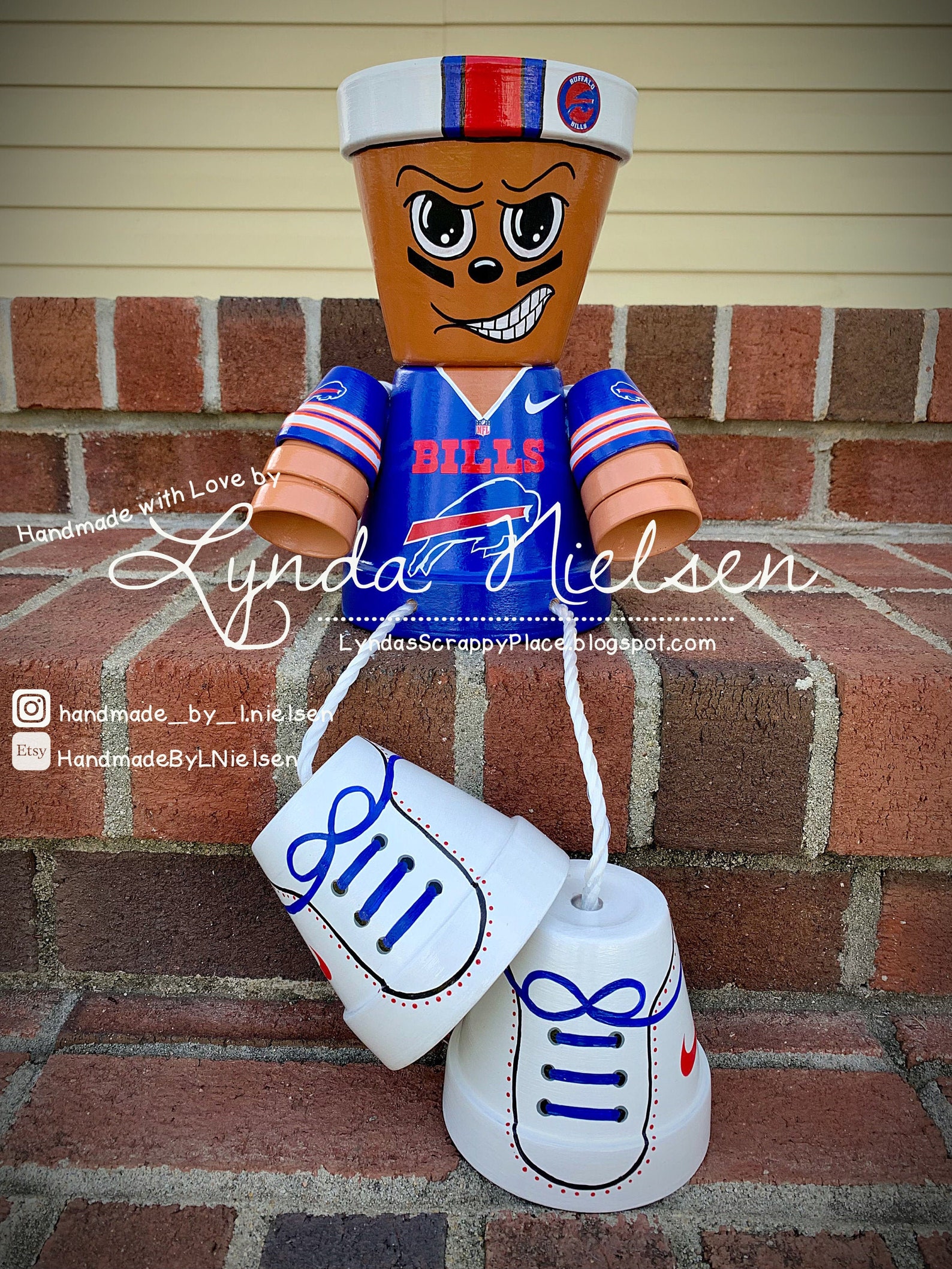 Clay Pot FOOTBALL TEAM PLAYER, Customized Clay Pots, Hand Painted Terra ...