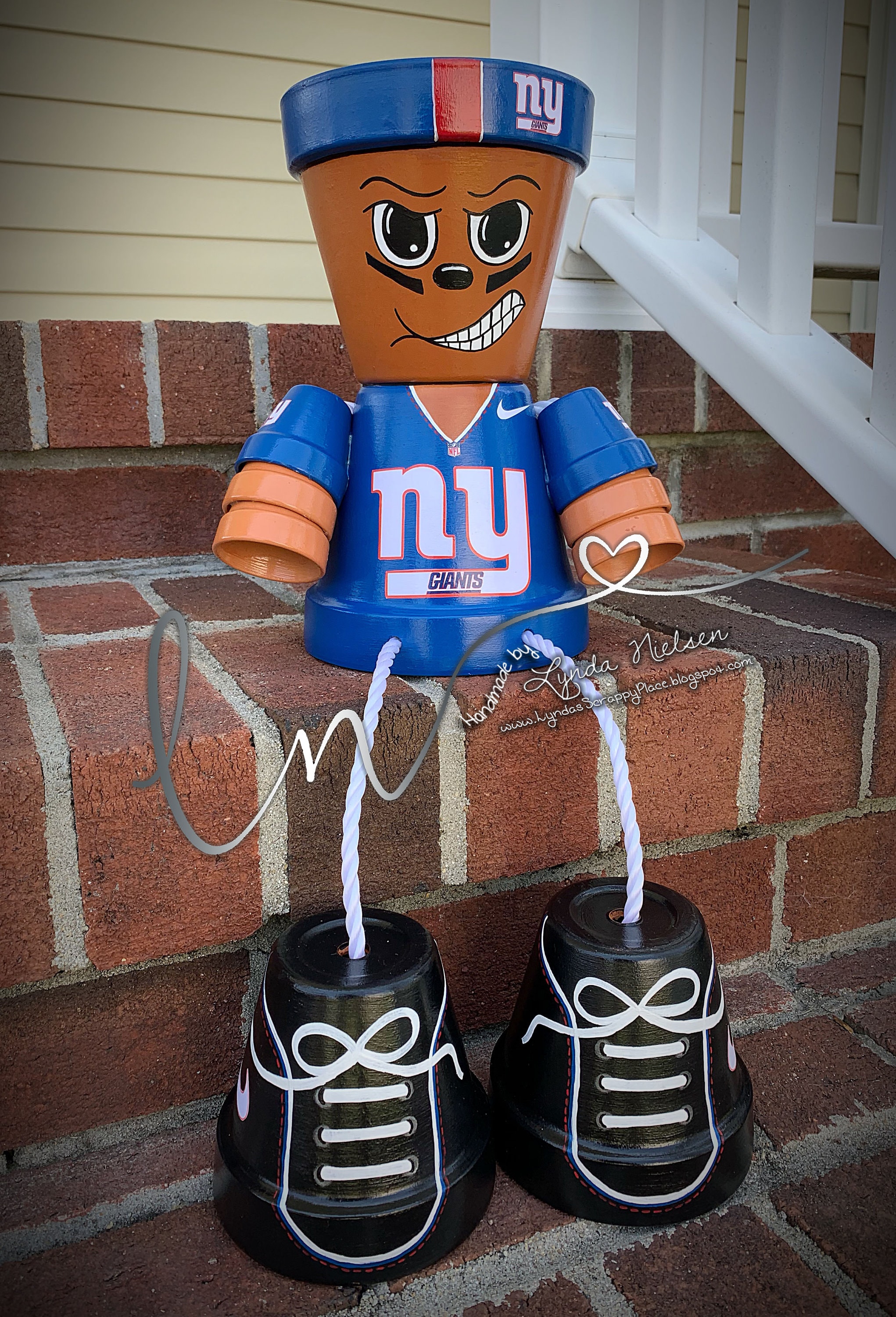 Clay Pot FOOTBALL TEAM PLAYER Customized Clay Pots Hand - Etsy.de