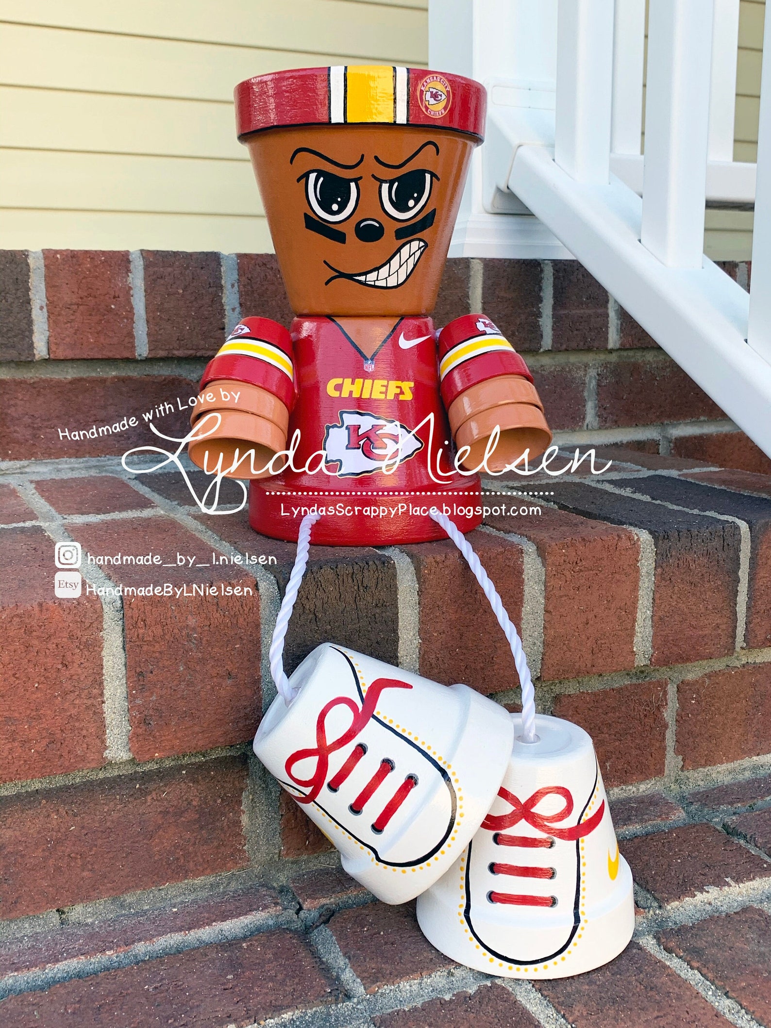 Clay Pot FOOTBALL TEAM PLAYER, Customized Clay Pots, Hand Painted Terra ...