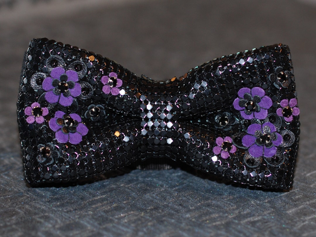 Chainmail Adjustable Strap Bow Tie With Suede Flowers - Etsy