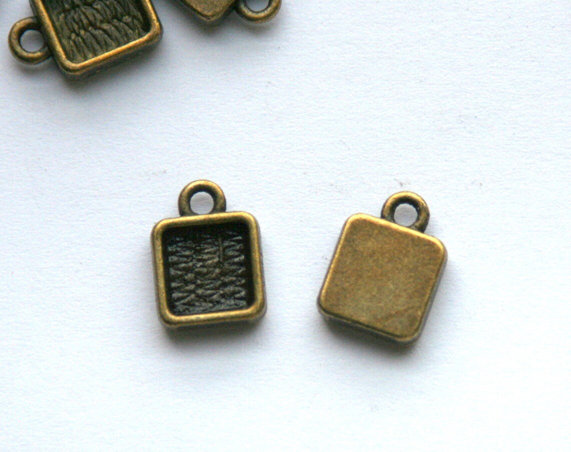 Square Bezel setting antiqued bronze color 9mm 6mm int | Etsy