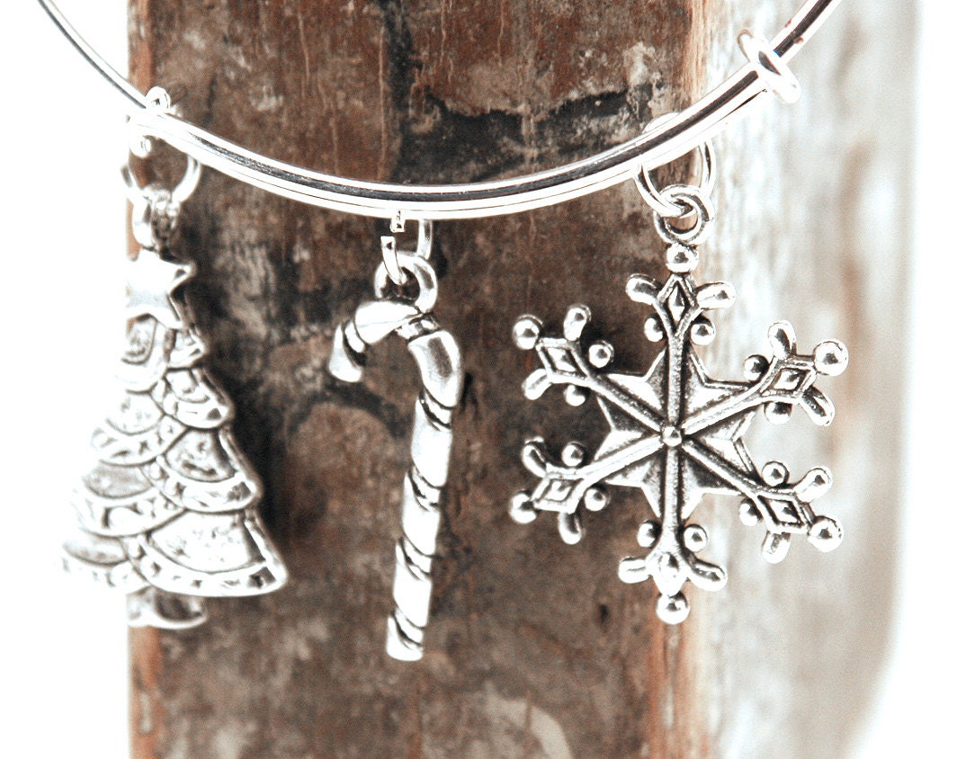 Snowflake Frozen Charms. QTY 4+. Antiqued Silver Plated. for Bangles ...