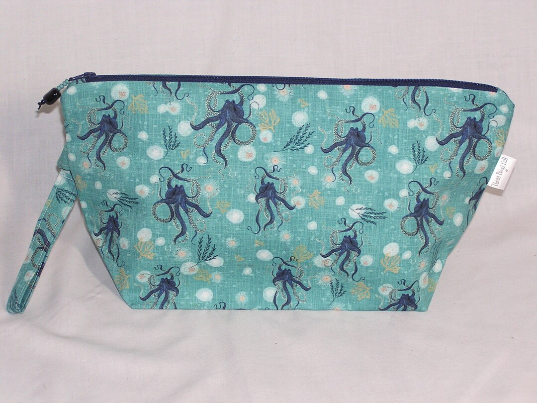 Navy Octopuses in a Turquoise Sea Beckett Bag - Etsy