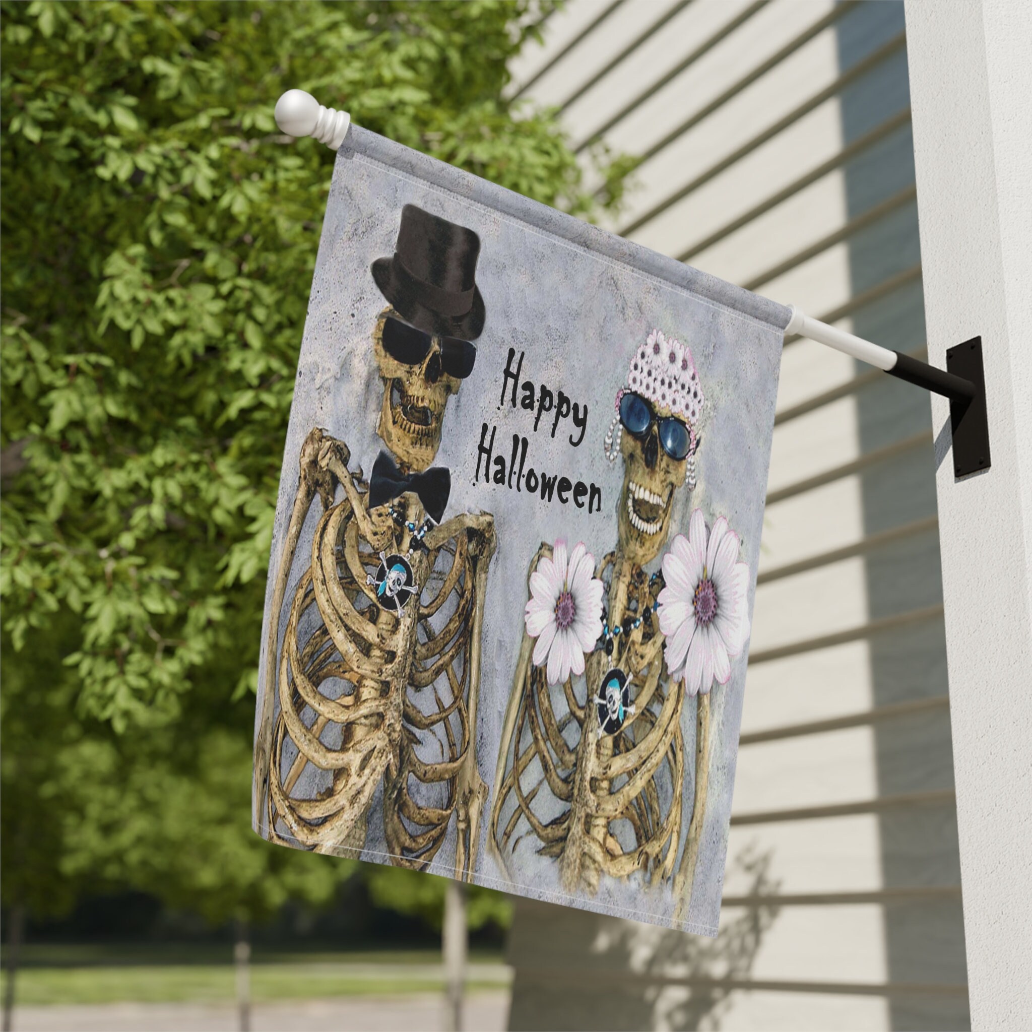 Mr and Mrs Halloween skeletons House flags. sold by Fortified Teresina ...
