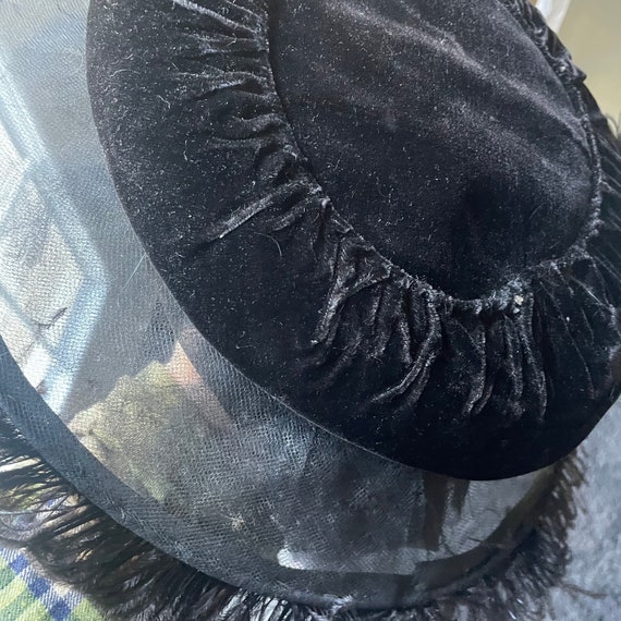 Victorian Mourning Hat with Veil, velvet, feathers, P… - Gem