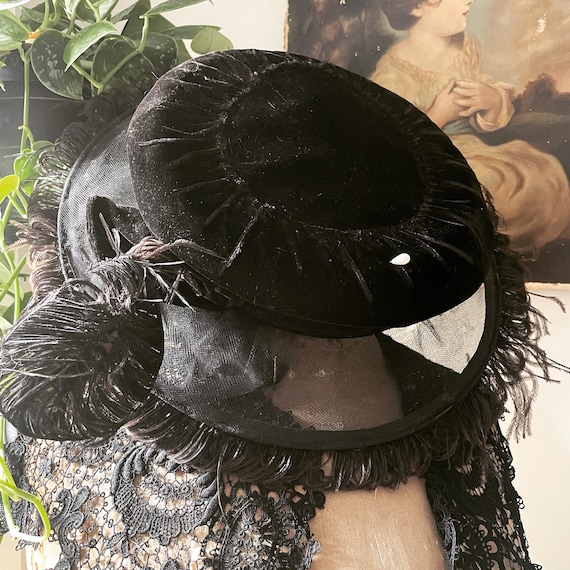Victorian Mourning Hat with Veil, velvet, feathers, P… - Gem