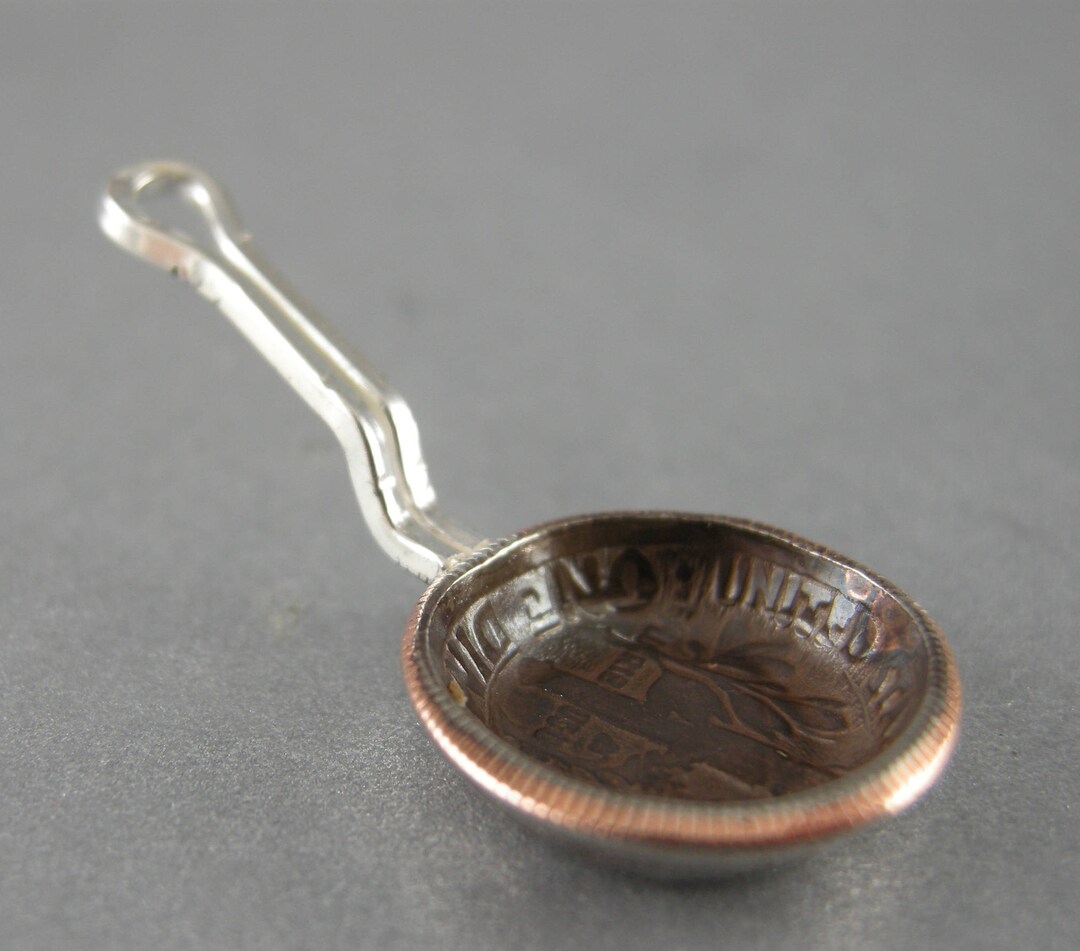 MINIATURE FRYING PAN, Handmade, dime-n-frying Pan Sculpture,coin ...