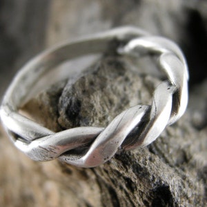 RING, STERLING SILVER, Sizes 6.5 and 7, Cast Twisted Wax, 5 Mm Wide ...