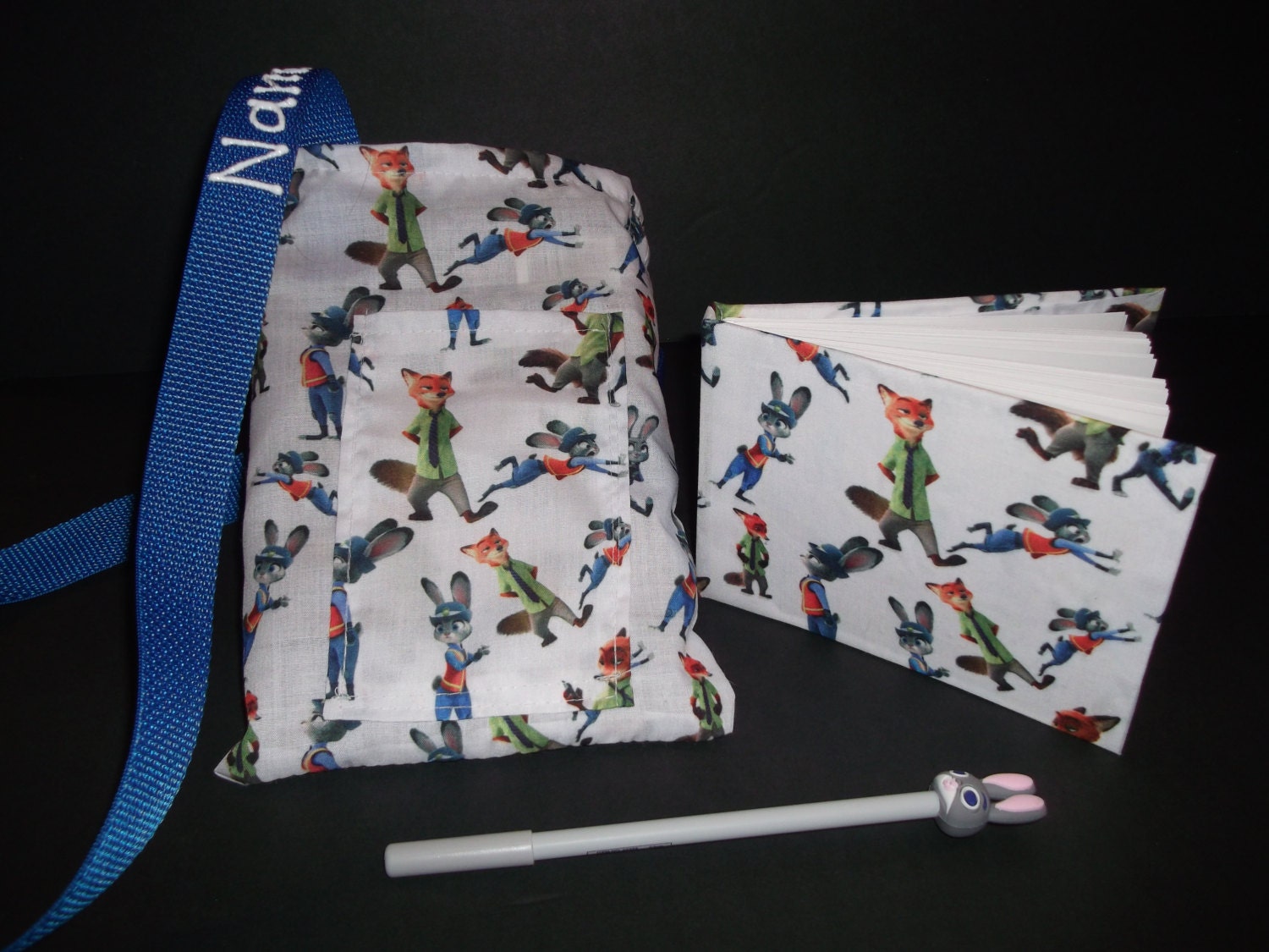 Disney Zootopia Judy Hopps Autograph Book Bag With Book Bag and Pen ...