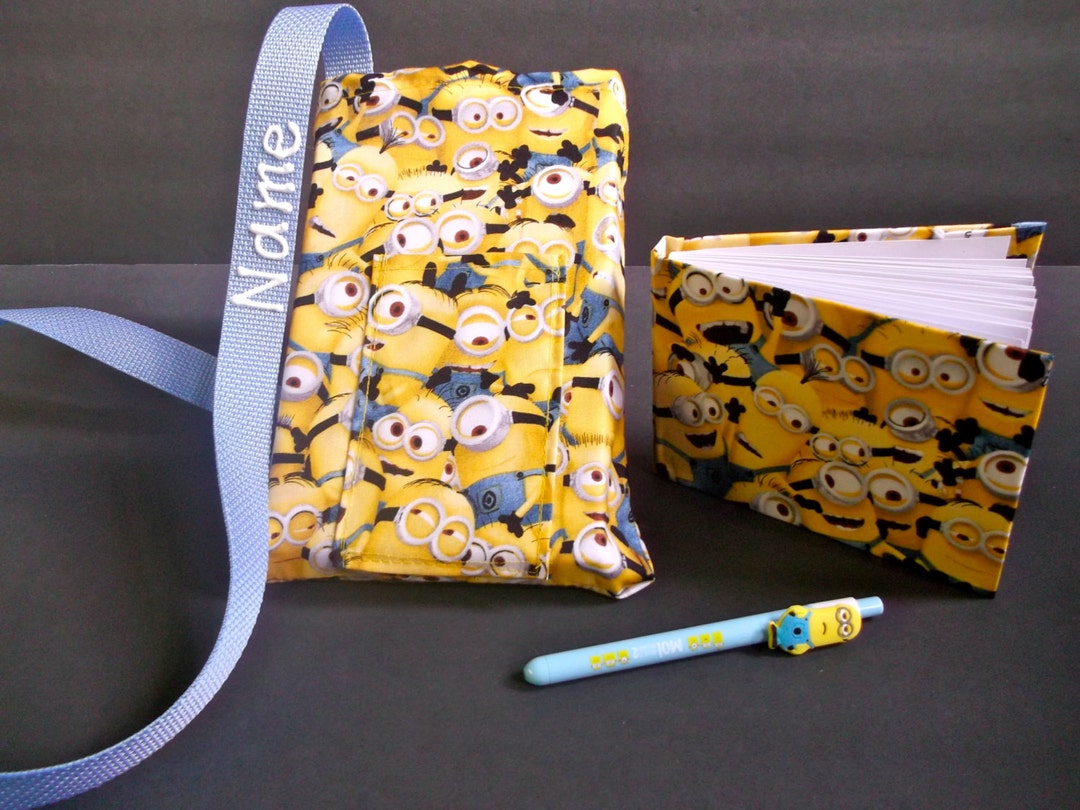 Disney Universal Minion Autograph Book Bag With Book, Bag and Pen and ...