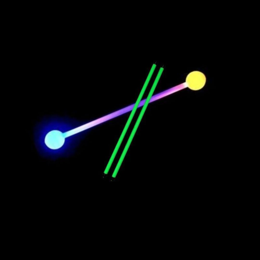 LED Fiber Optic Devil Stick | Light up Juggling Sticks | Color Changing ...