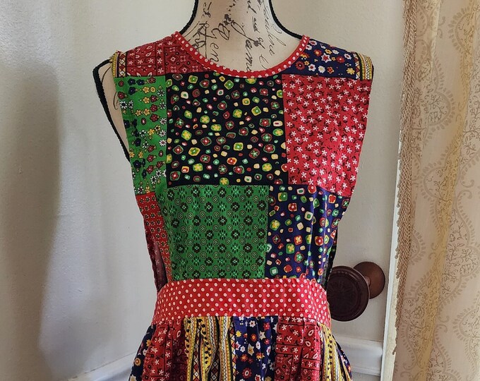 Pappagallo Full Length 70s Apron With Patchwork Vibes - Etsy