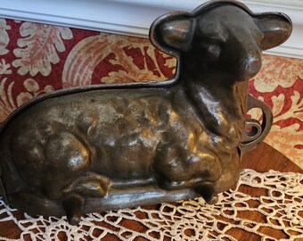 Antique Griswold Lamb Cast Iron Cake Mold Baking Scone Pan Chef ...