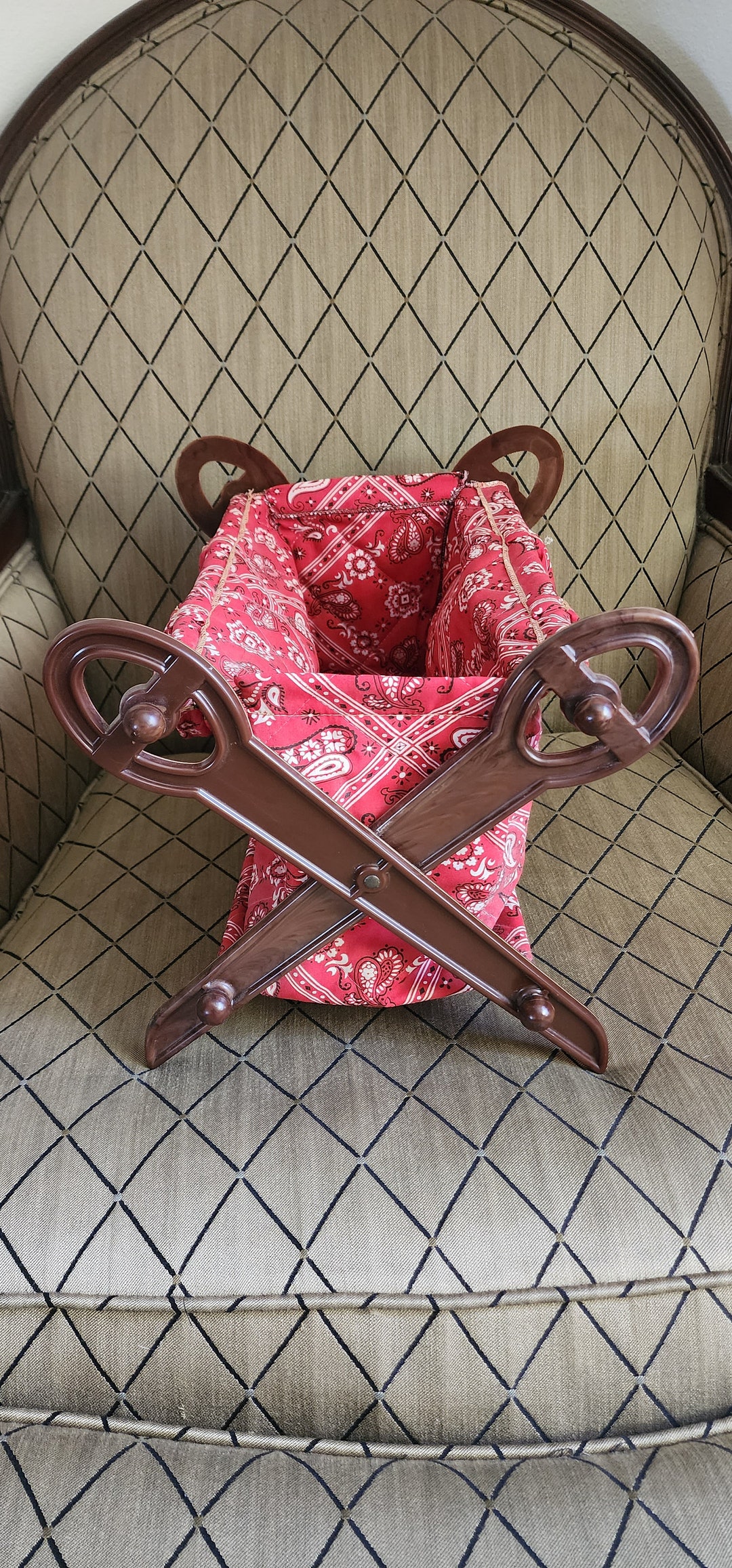 Vintage Bandana Yarn Caddy Scissor Legs - Etsy