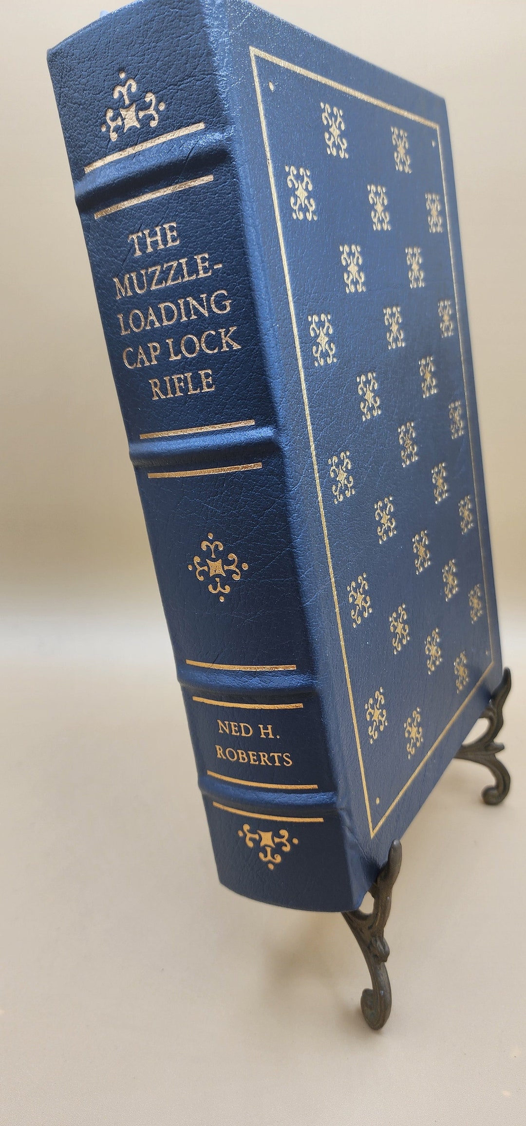 The Muzzle-loading Cap Lock Rifle Firearms Collection Leatherbound - Etsy