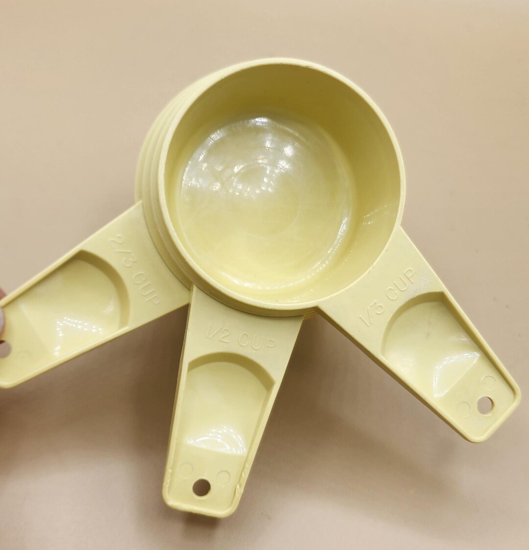 Tupperware Replacement Measuring Cups in Yellow Gold - Etsy