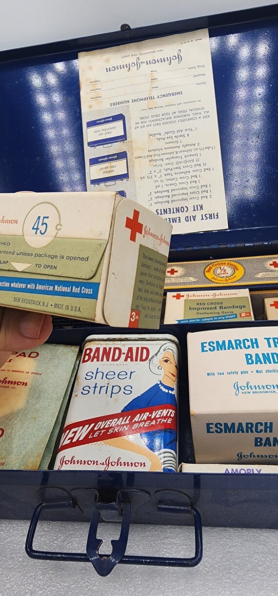 1950s First Aid Kit Wall Mount-most items SEALED - Gem