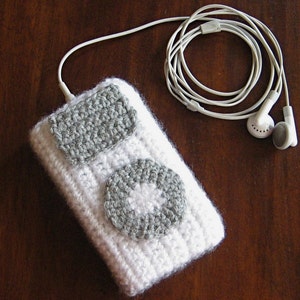 Crochet Pattern Retro Ipod Classic iPhone Cover - Permission to Sell ...