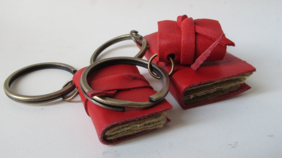 Set of 3 Mini Book Key Rings in Red Leather - Etsy