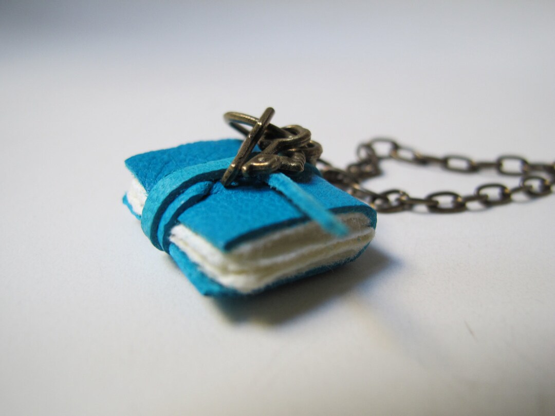 Mini Book Necklace, With Keys for Your Heart - Etsy