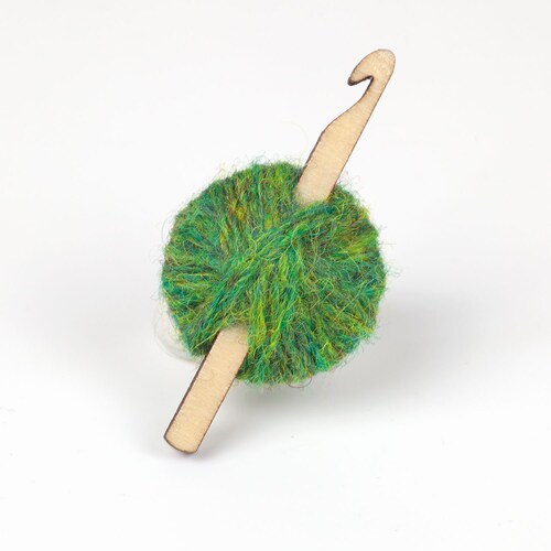 Shetland Wool Knitting Brooch Needles & Yarn Knitters Gift - Etsy