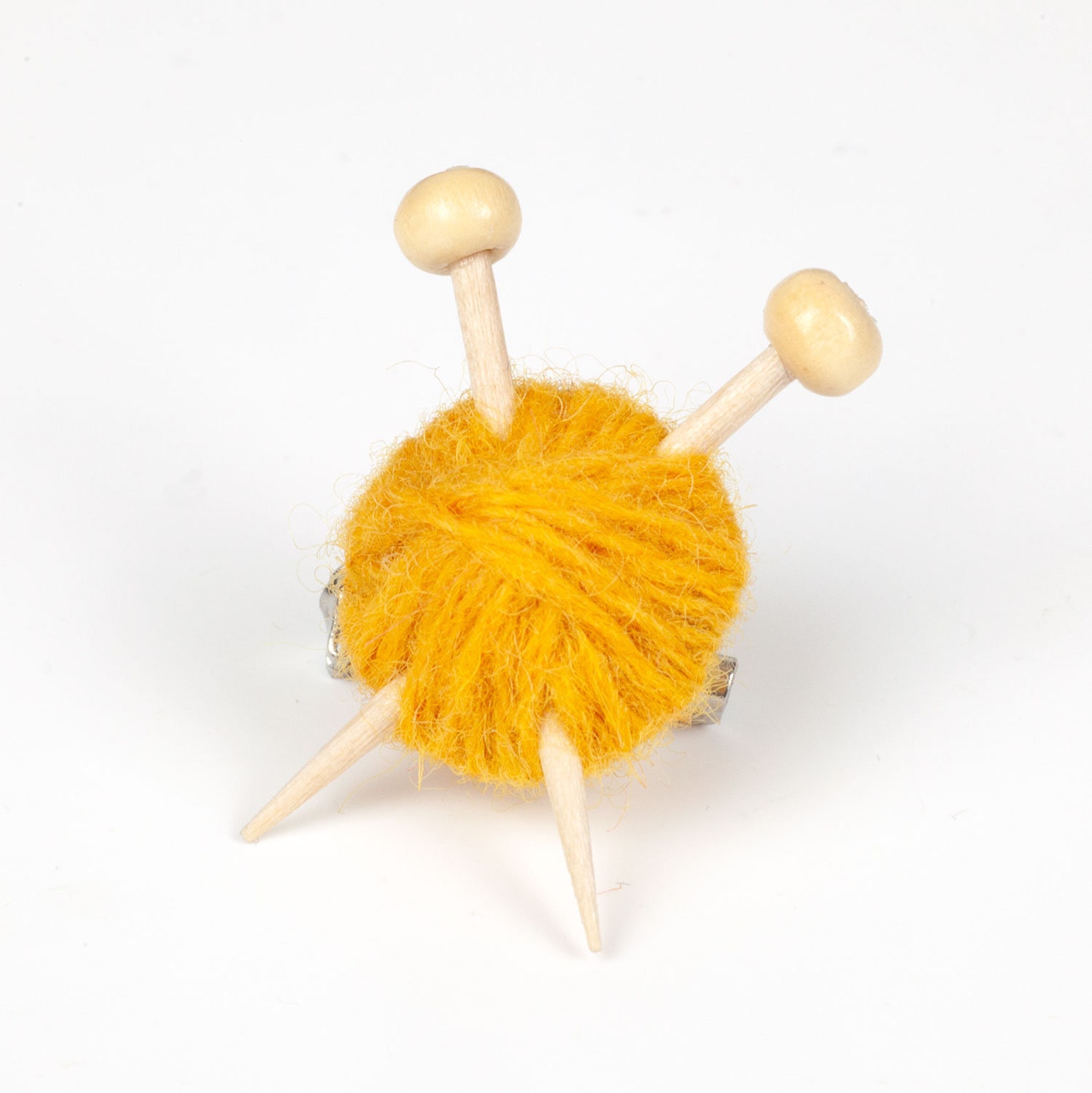 Shetland Wool Knitting Brooch Needles & Yarn Knitters Gift - Etsy