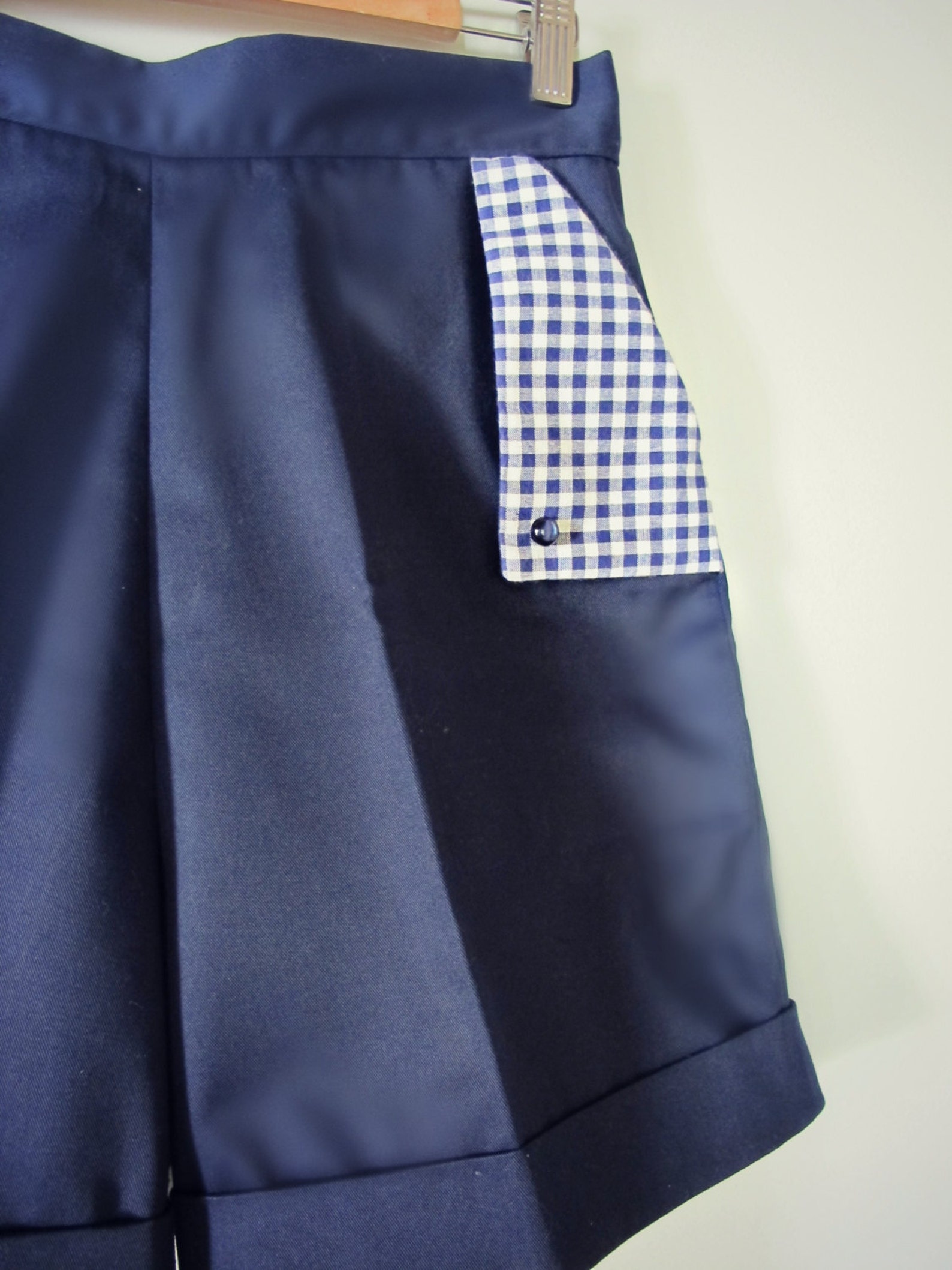 Swell Dame 1950s Style Women High Waisted Shorts With Flap Pockets in ...