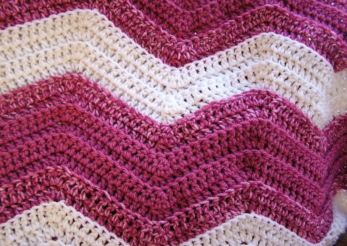 New Chevron Zig Zag Baby Blanket Afghan Wrap Crochet Knit Toddler ...