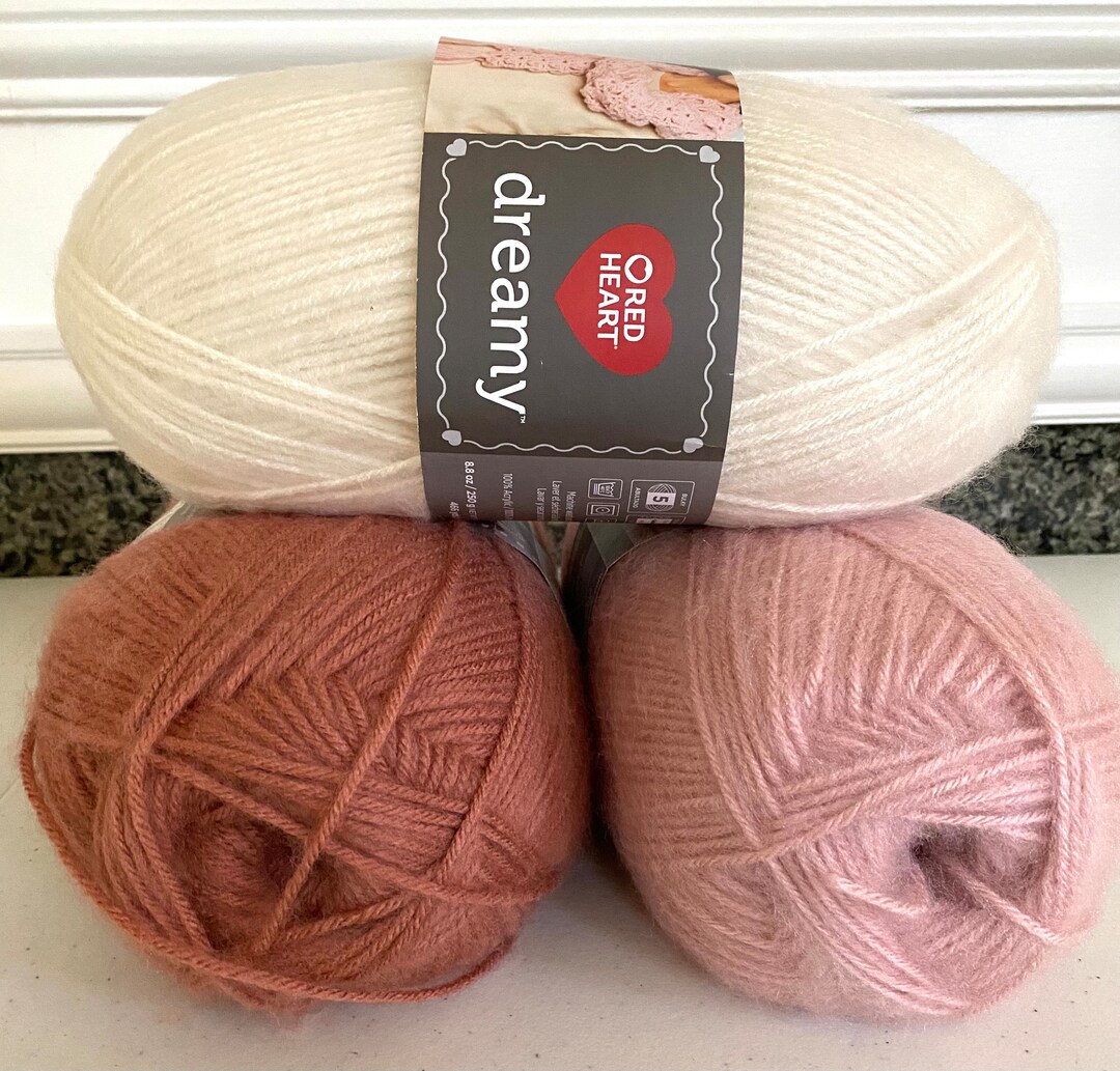 Red Heart Dreamy Yarn Acrylic Brushed #5 Bulky Ivory Paprika Rose ...