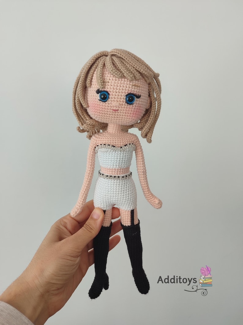 Crochet Pattern Taylor Swift Doll 1989 - Etsy
