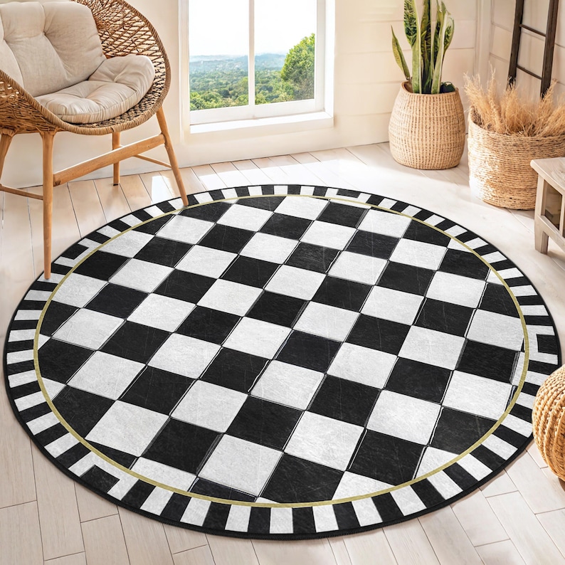 Checkerboard Diamond Black White Round Rug - Classic Striped Border ...