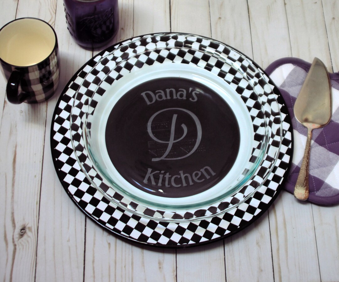 Monogram Pie Plate, Custom Bake Dish, Glass Pie Plate, Gift for Baker ...