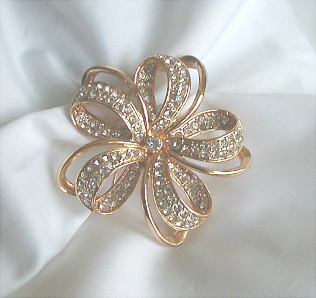 Old Stock Monet Bow Brooch in Original Box - Etsy