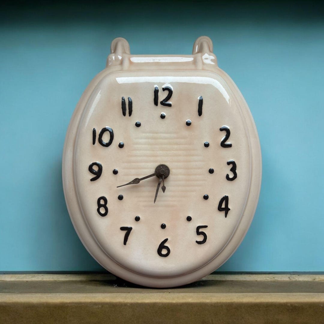 VTG Toilet Seat Shaped Ceramic Wall Clock Quartz Movement Battery ...