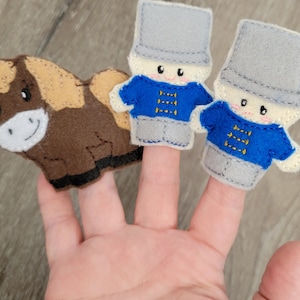 Humpty Dumpty Nursery Rhyme Finger Puppet Set - Cracked Egg - Kings ...