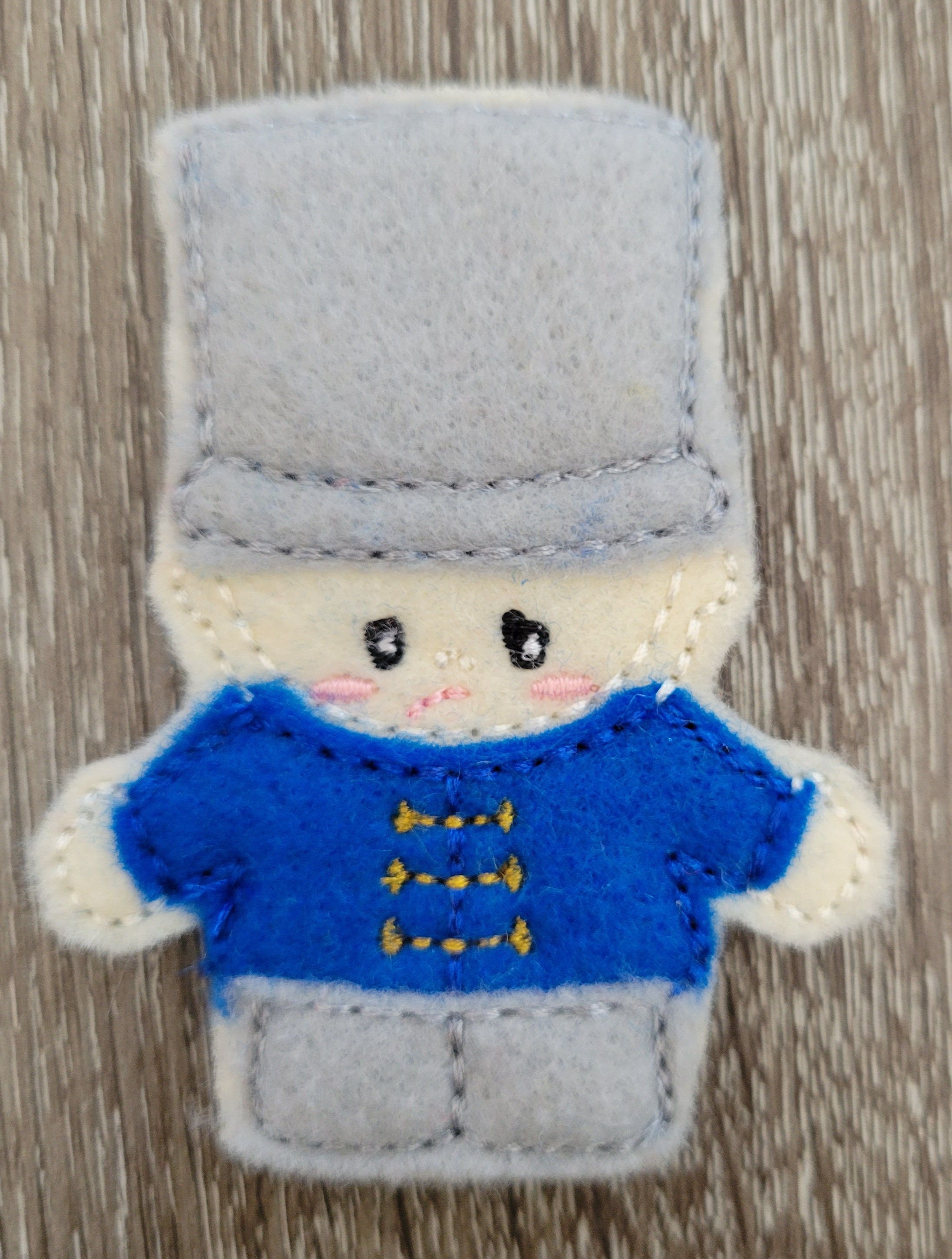 Humpty Dumpty Nursery Rhyme Finger Puppet Set - Cracked Egg - Kings ...