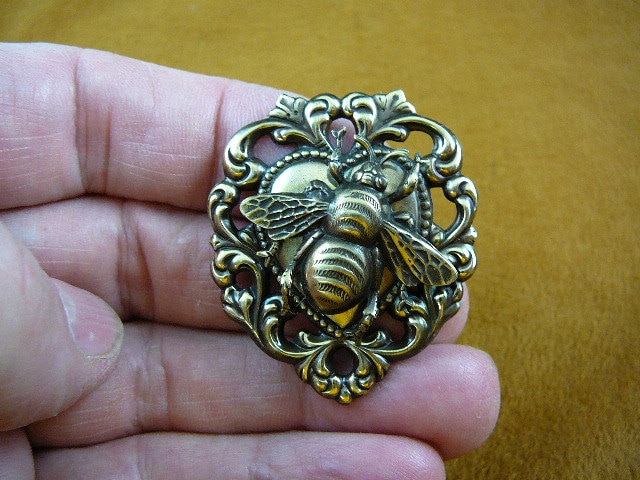 Bee Bumble Bees Insect Bug Lover Love Pin Pendant Flower Heart | Etsy