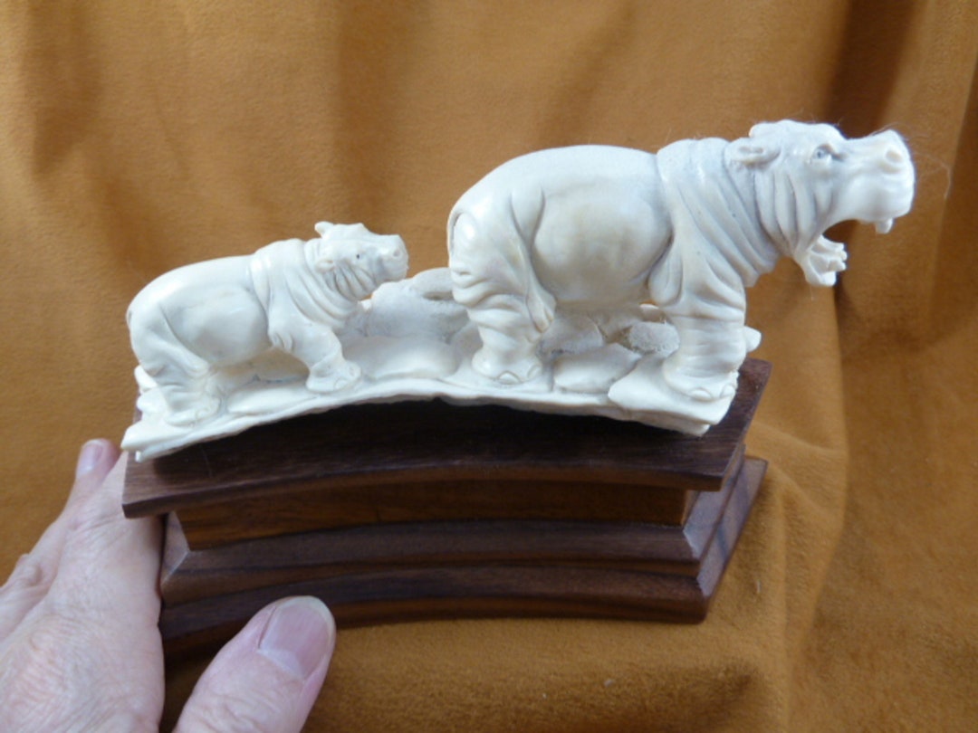 White 2 Hippos Mama Baby of Shed ANTLER Figurine Wood Base Bali Carving ...
