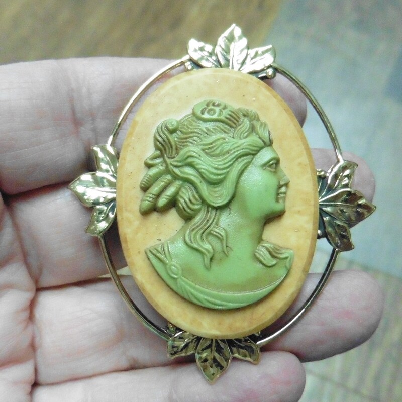 Green Cameo - Etsy