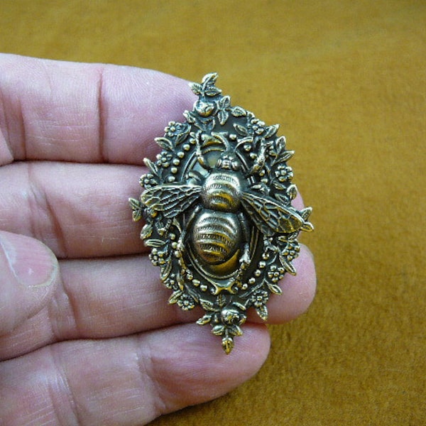 Bee Pin - Etsy