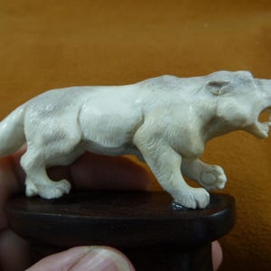 Saber Tooth Tiger Big Cat Figurine on Wood Base Bali Detailed Carving ...