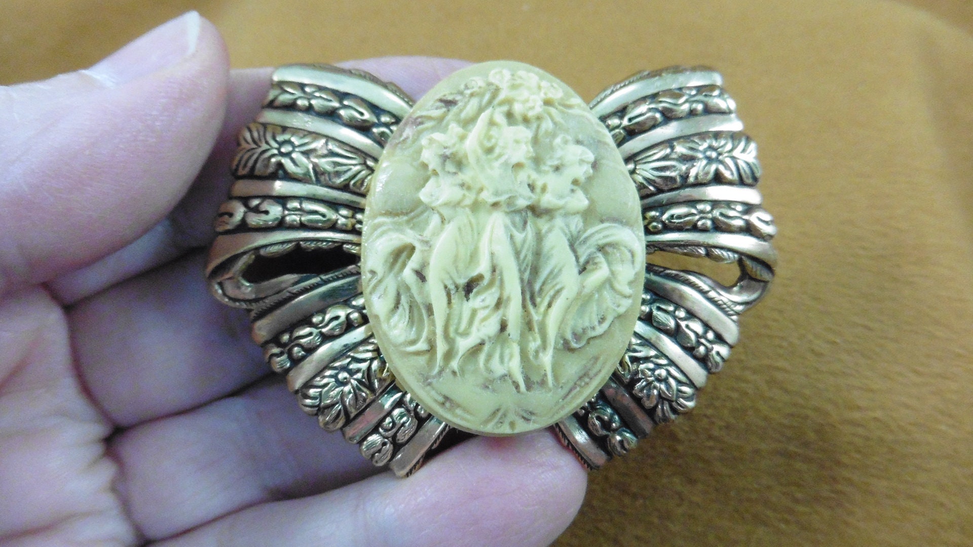Three Muses (graces) Faith Hope Charity Ivory and Dark Tan Oval CAMEO ...