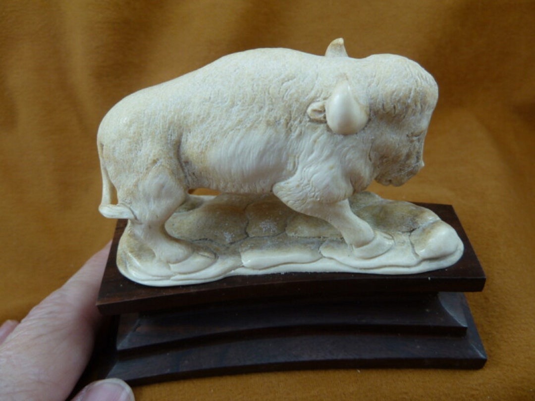 Albino Buffalo of Shed ANTLER Figurine on Wood Base Bali Detailed ...