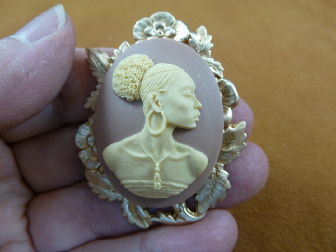RARE African American LADY Woman Mauve + Ivory CAMEO Ornate Brass Pin ...