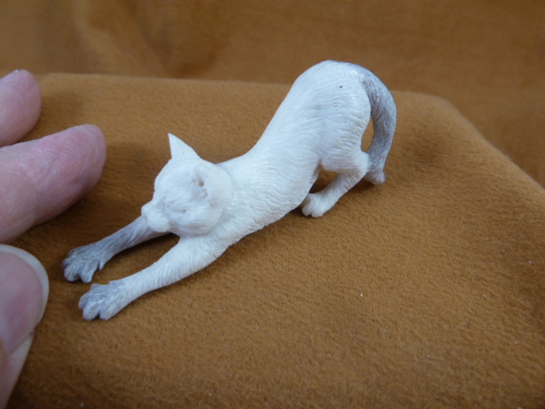 Cat Stretching of Shed ANTLER Figurine Bali Detailed Carving of Shed ...