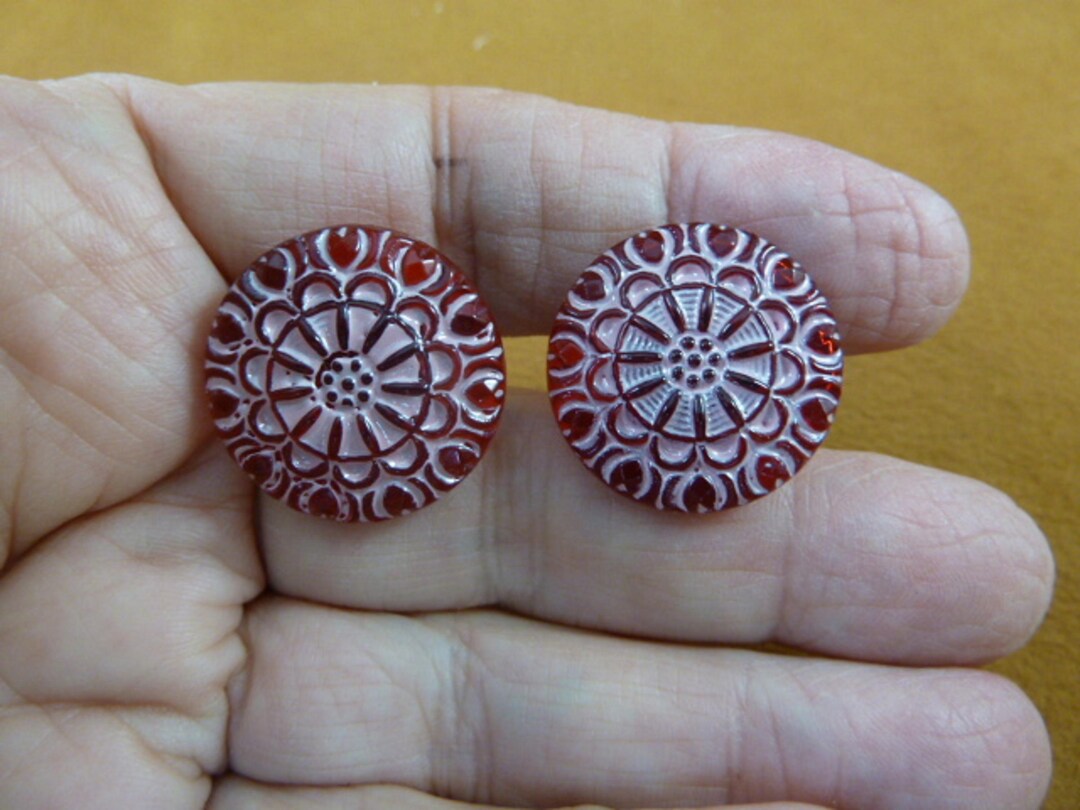 Dark Red Frosted Daisy Flower Floral Design Czech Glass Button Clipback ...
