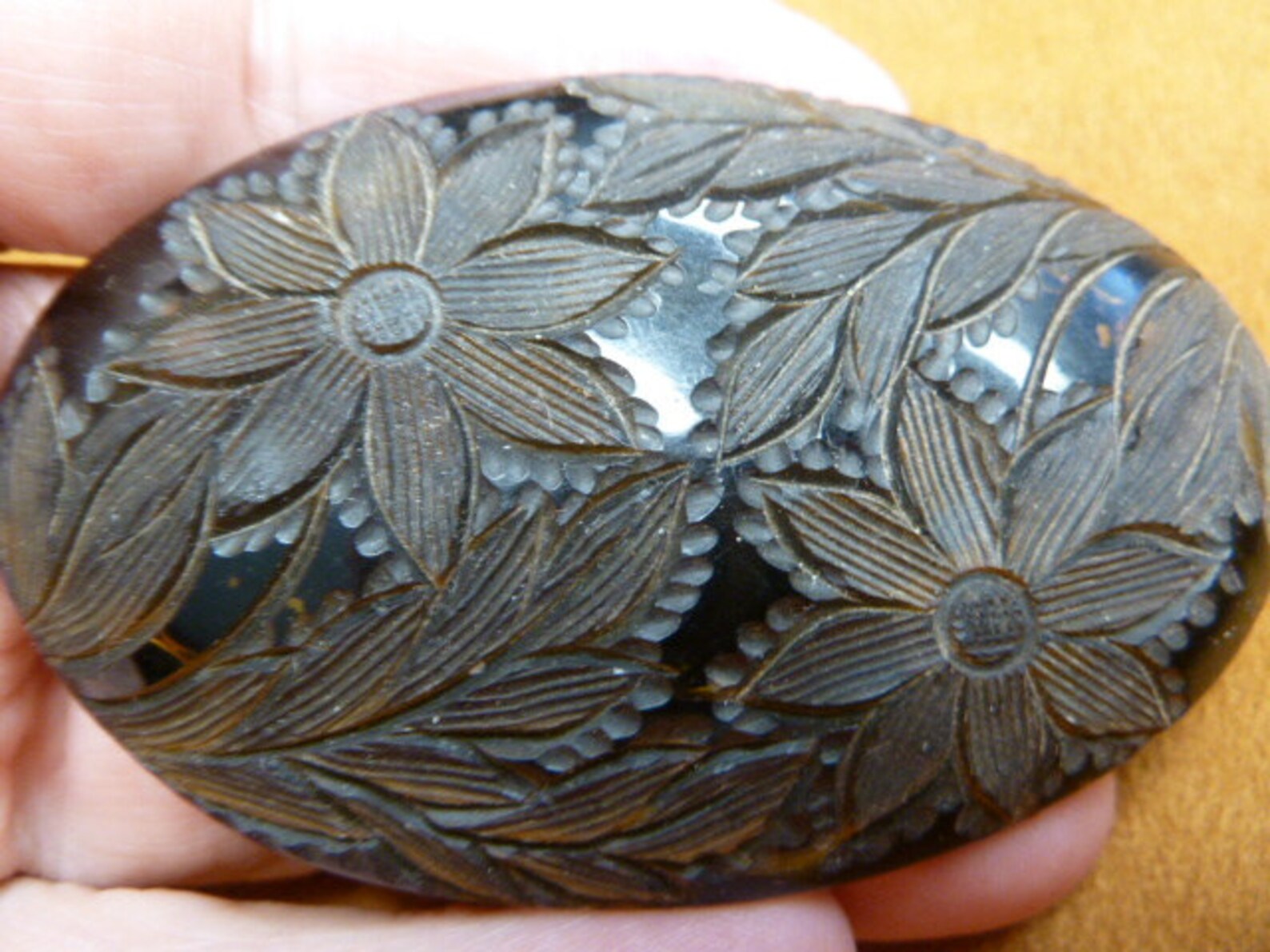 Vintage Daisy Flowers Flower Bakelite Black Mourning Oval | Etsy